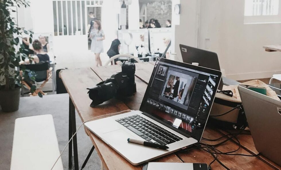 Contoh RAB Lomba Poster .Doc - Blog Hello Swag